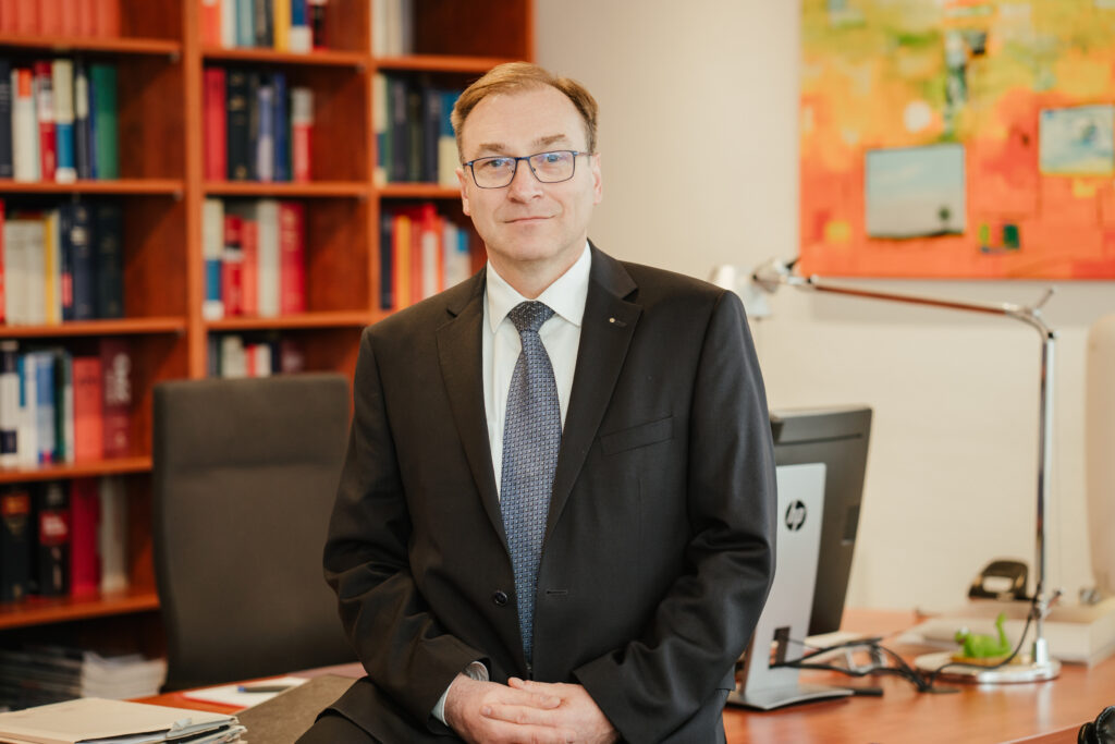 Der Notar – Notar Frank Scherzer